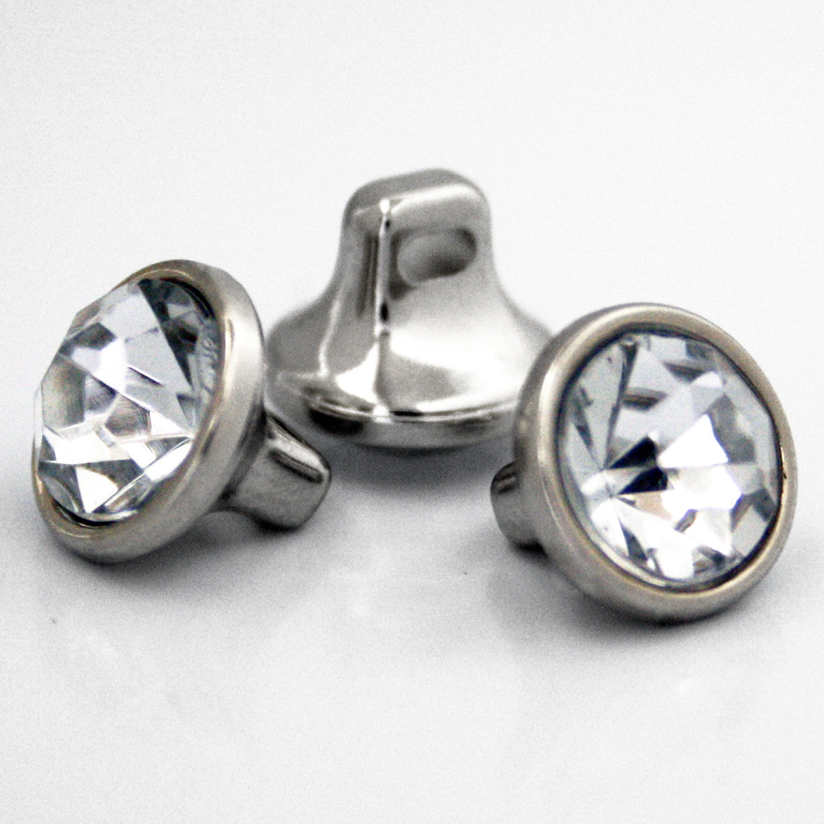 Round clear Faceted crystal shank button – www.jimmybuttons.com.au