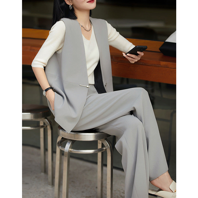 NEW - Straight line long buckles – www.jimmybuttons.com.au