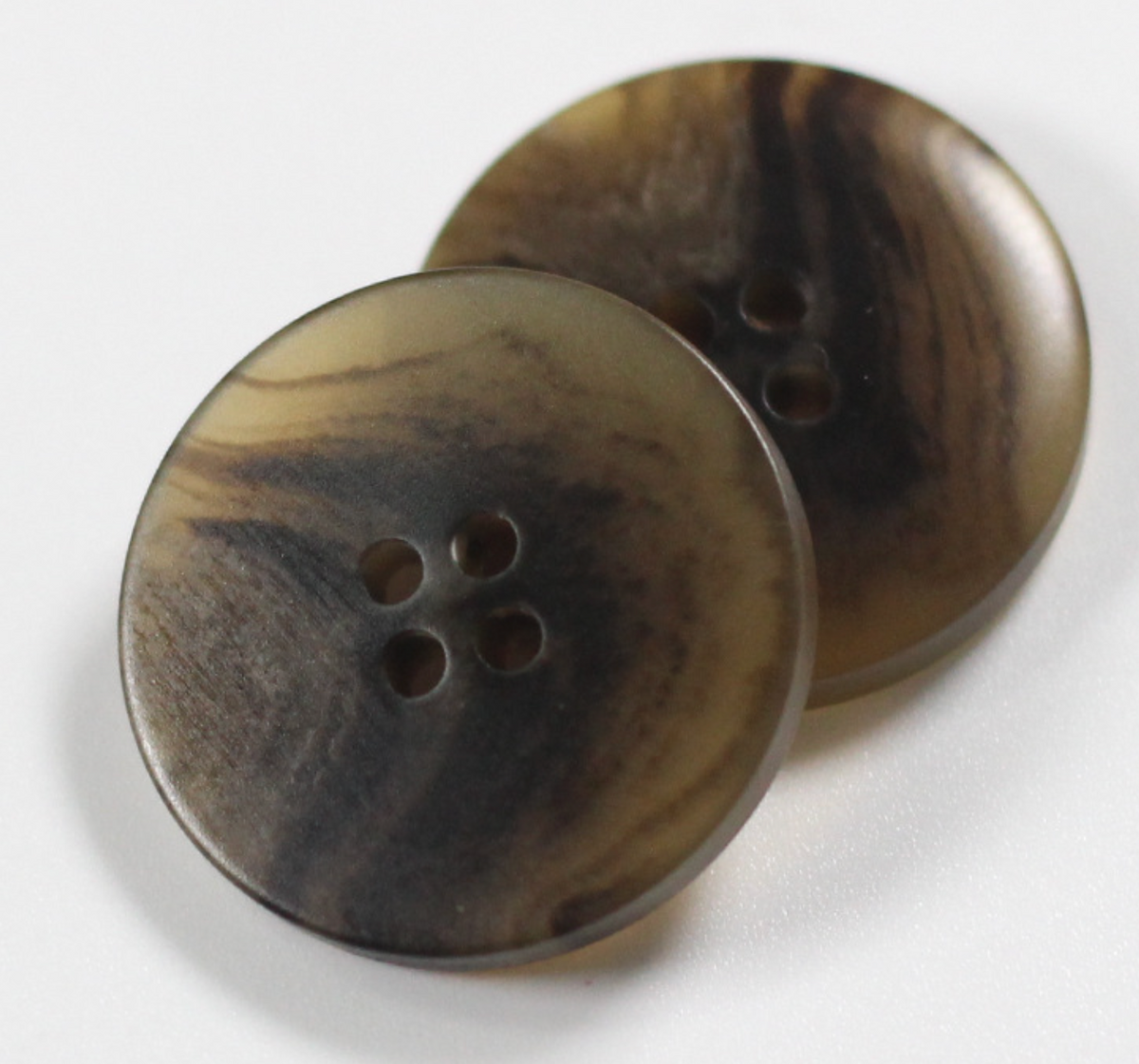 Flat Top 4H button – www.jimmybuttons.com.au