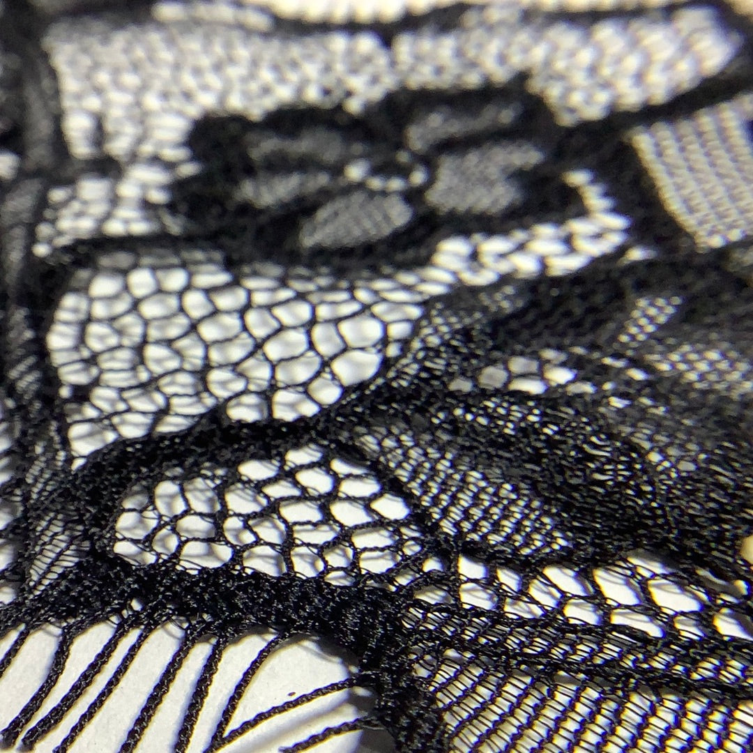 Scalloped French Chanlity lace – www.jimmybuttons.com.au