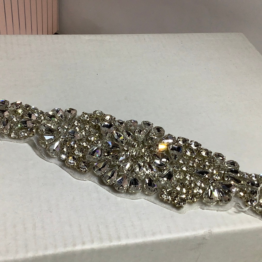 Iron-on Luxury Bling Crystal Rhinestone Applique – www.jimmybuttons.com.au