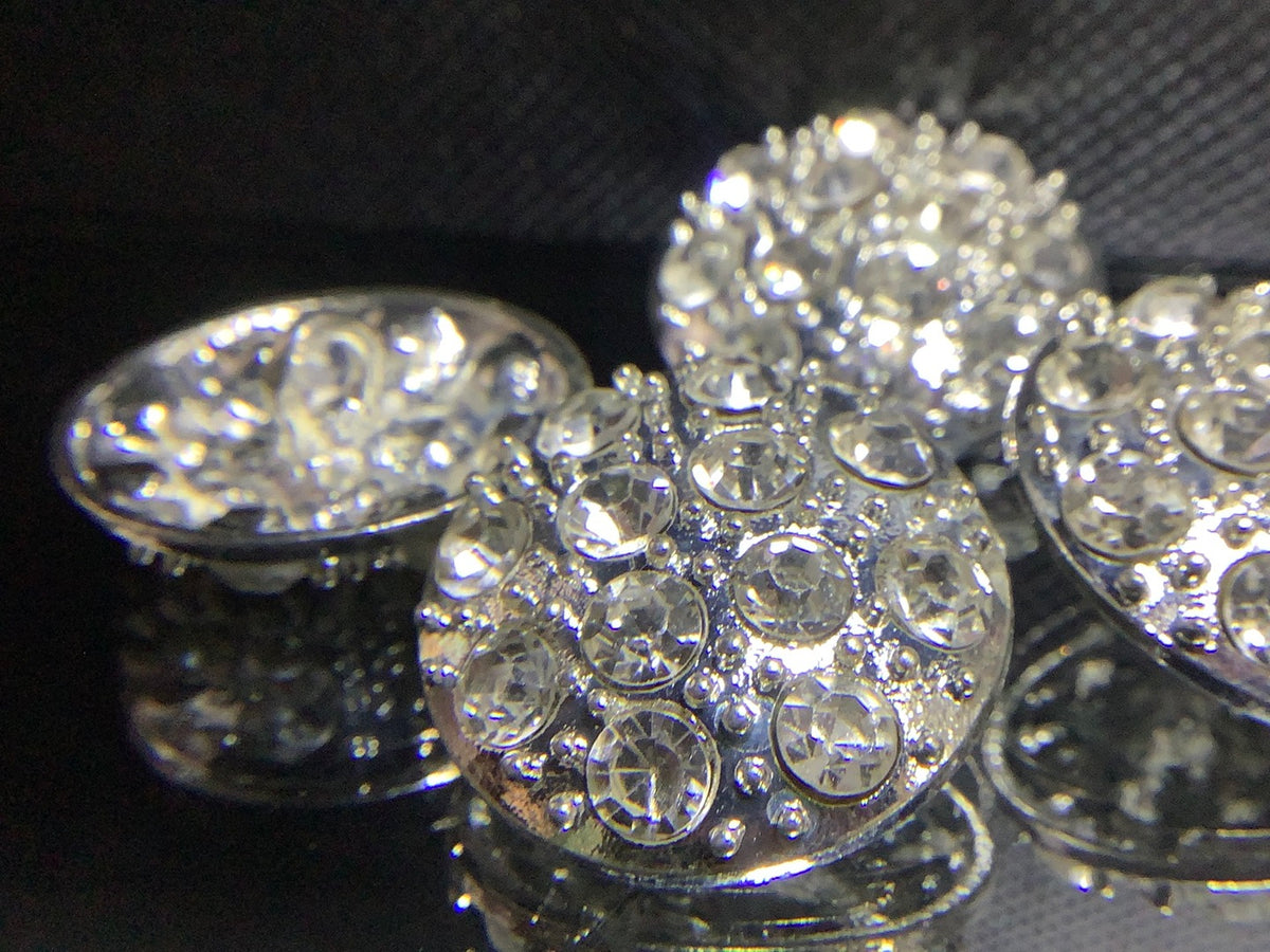 Diamanté button – www.jimmybuttons.com.au