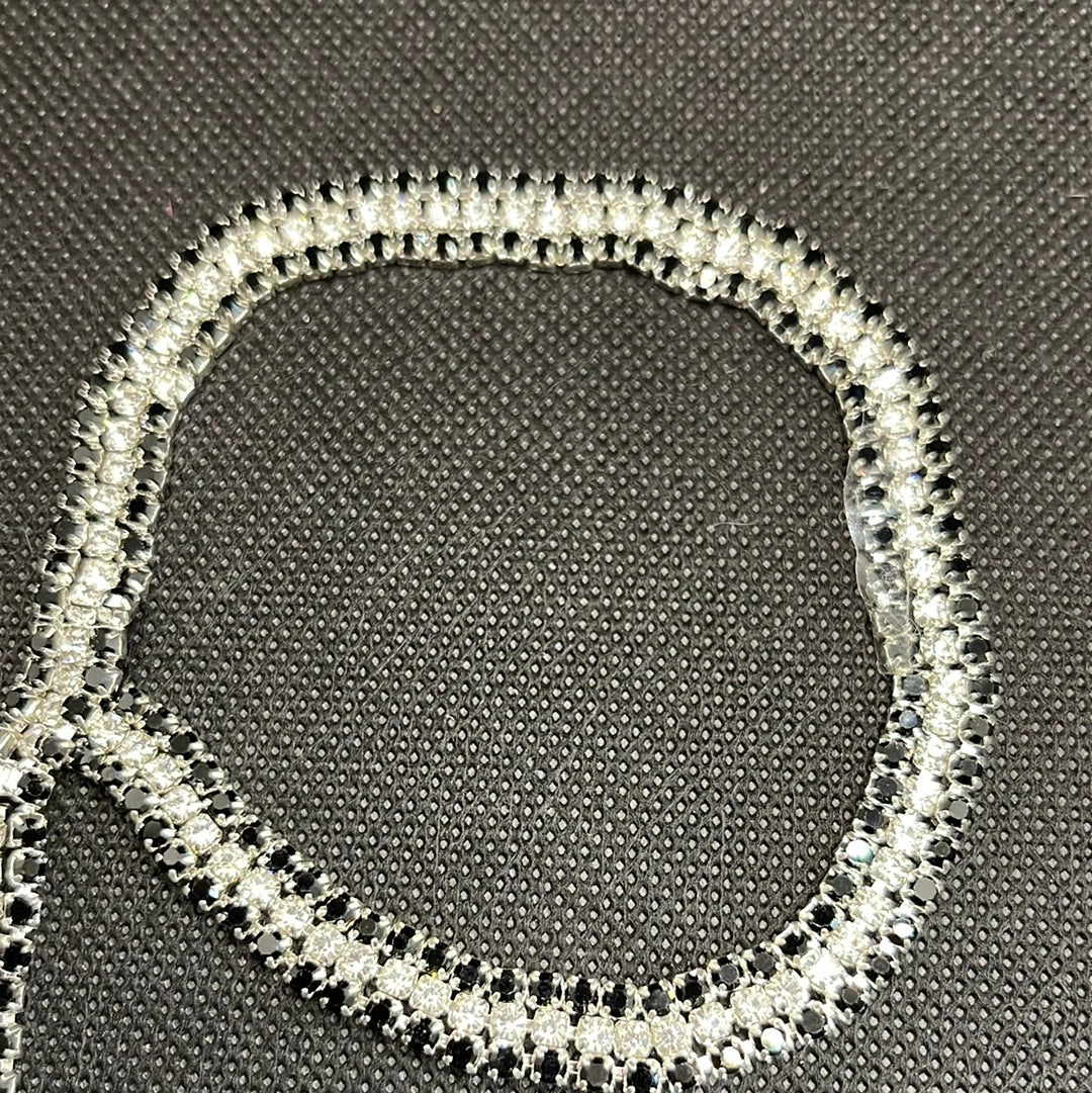 Contrast diamanté chain – www.jimmybuttons.com.au