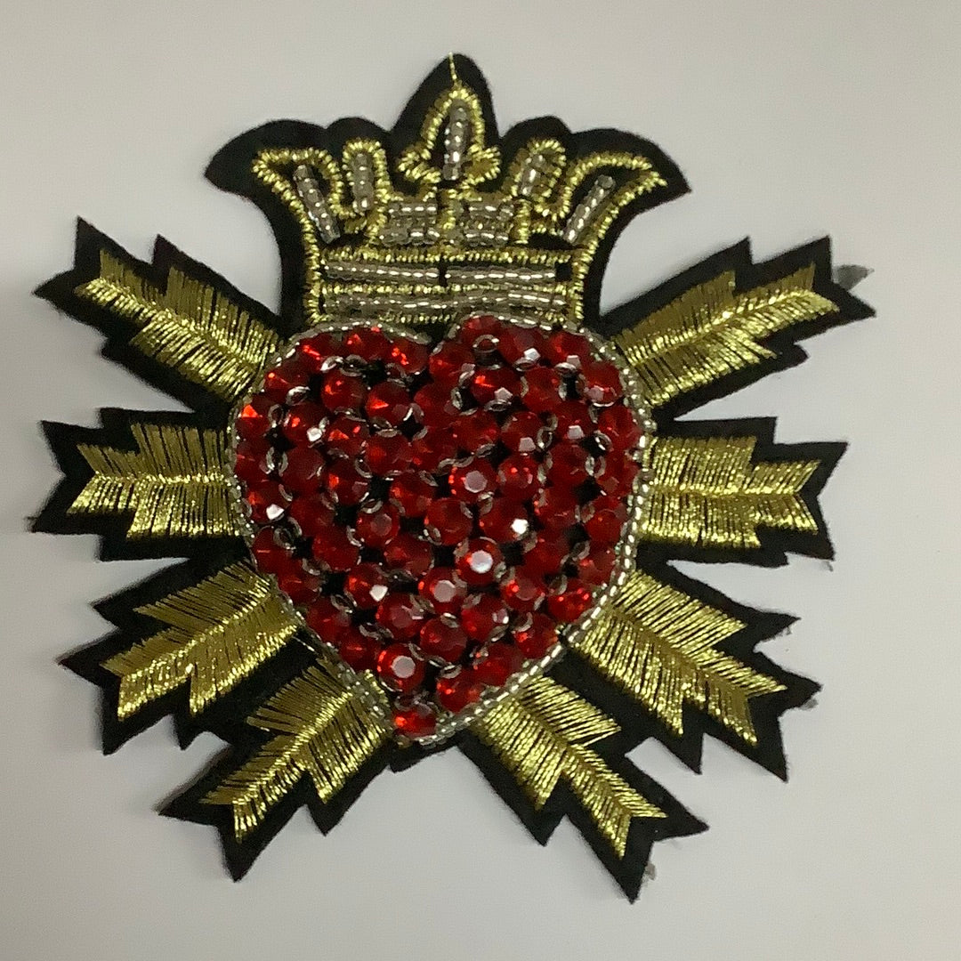 Crowned heart – www.jimmybuttons.com.au